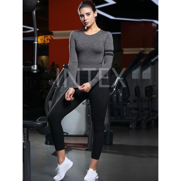 Quality Ladies' Long Sleeve Crop Top and Capri Leggings Breathable for sale