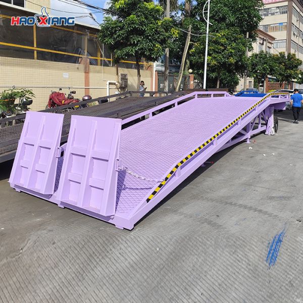 Quality Purple Portable Truck Dock Ramps 20000kg Temporary Loading Dock for sale