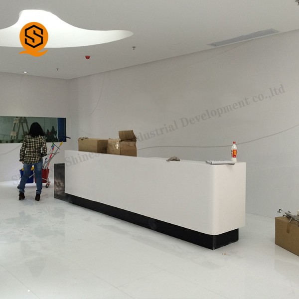 Quality 2Person Solid Surface Hotel Counter Table Regular Reception Station Desk for sale