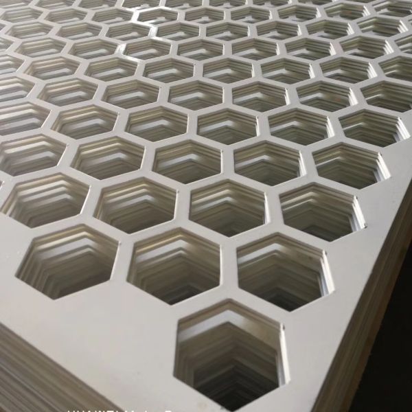 Quality Punched Perforated Galvanized Steel Sheet 1.5m 1.6m 1.7m Length For Decorative for sale