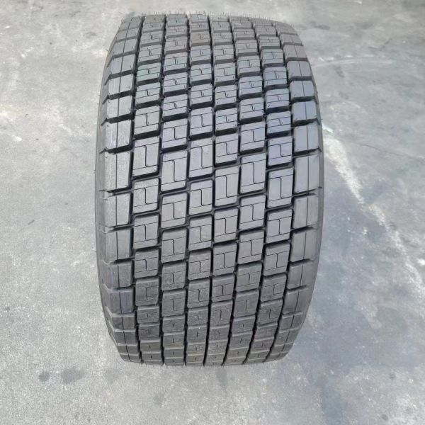 Quality Steel Radial Commercial Truck Tires 445/45R19.5 for sale