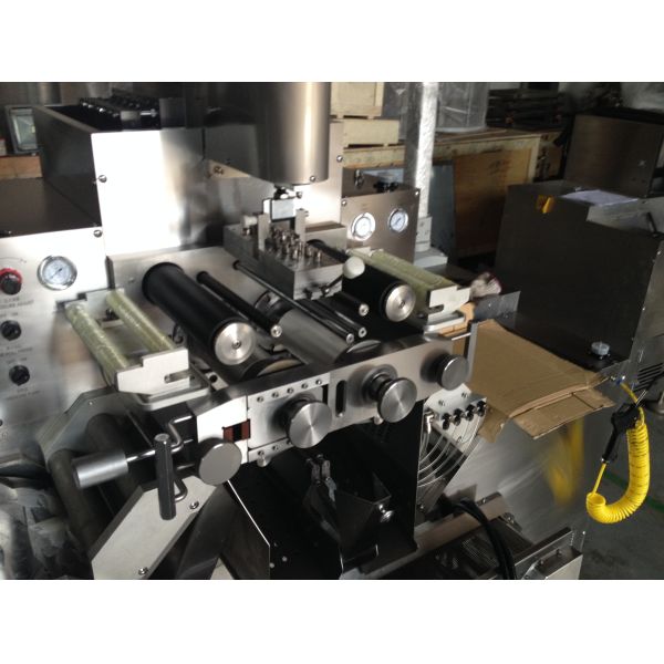 Quality High Efficient SS304 Paintball Making Machine with Automatic Medicine Supply for for sale