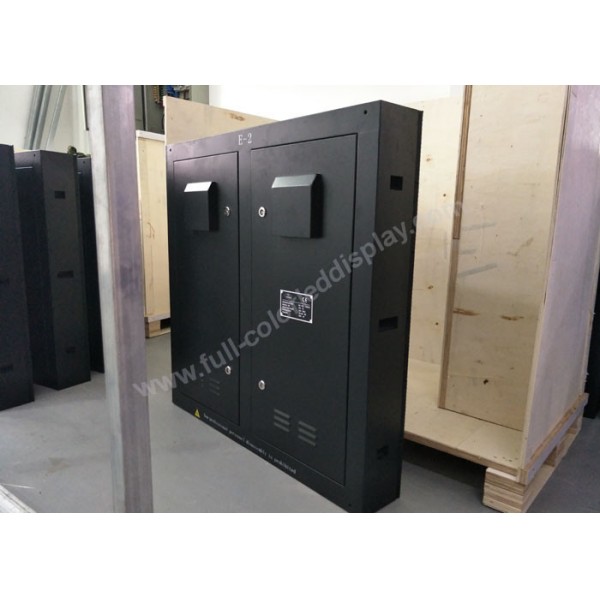 Quality Wall Mounted Square Outside P10 LED Display Screen With 140° View Angle for sale