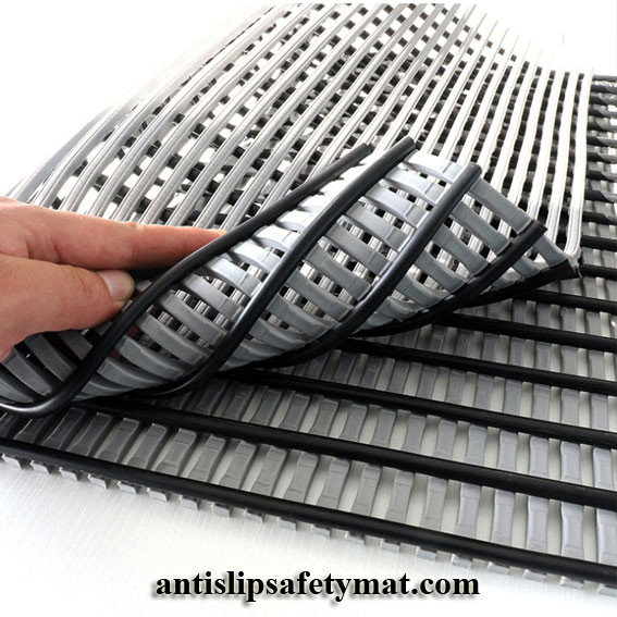 Quality Open Grid Swimming Pool Anti Slip Mats 1.3CM for sale