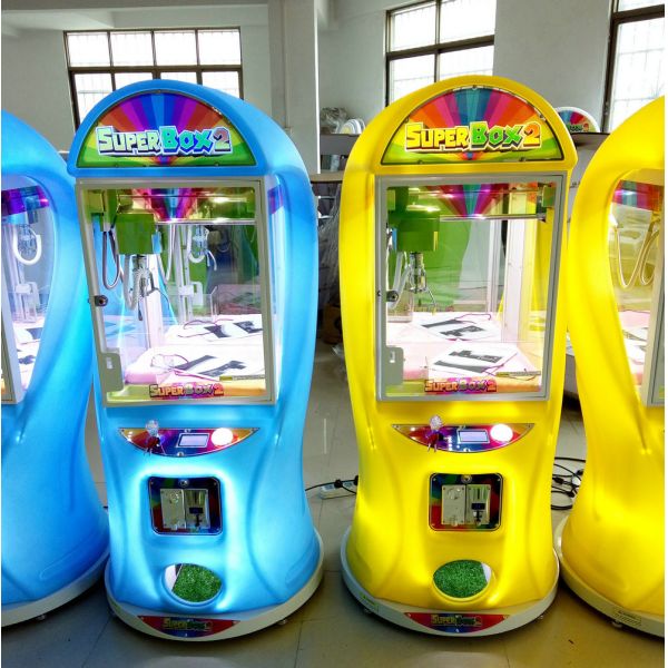 Quality Super box 2 toy claw machine catch dolls claw machine plush toy claw crane for sale