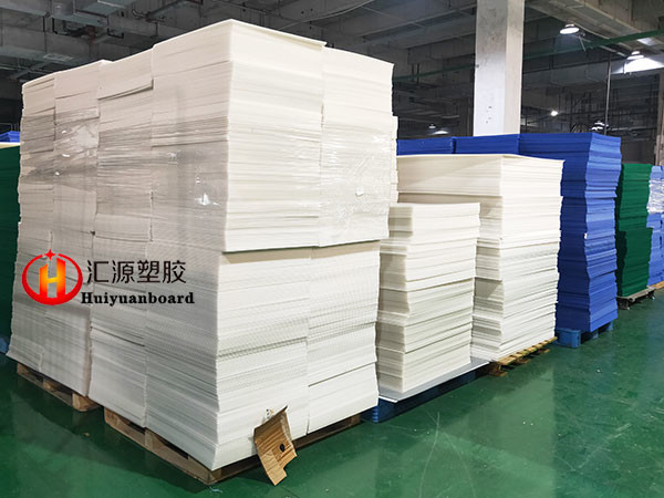 Quality Round 800gsm 45cm Corrugated Plastic Tree Guards for sale