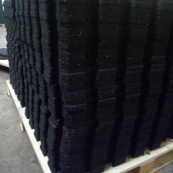 Quality Thick 50mm Interlocking Exercise Floor Mats Customized Interlocking Sports Tiles for sale