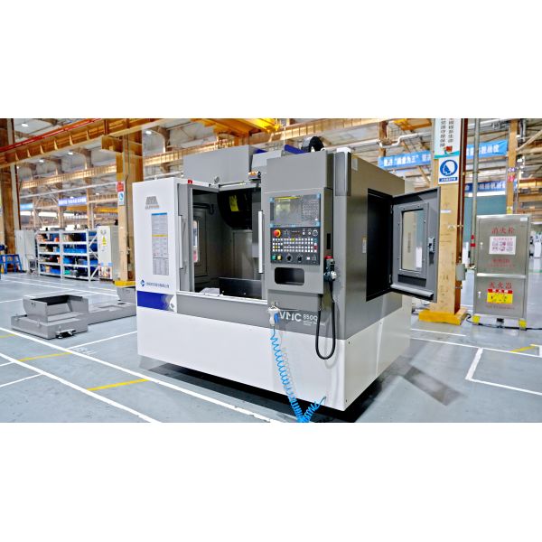 Quality SMTCL VMC850Q Vertical Machining Center: Efficient Solution for Automotive for sale