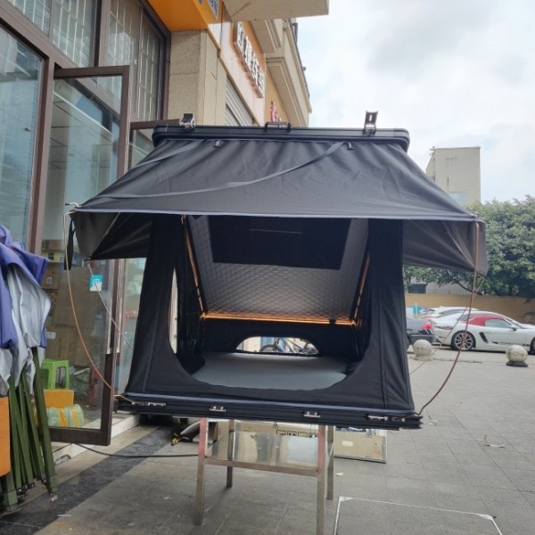Quality 320G Polyester Cotton Car Rooftop Tent Easy Setup Hard Shell Roof Tent For Jeep Toyota SUV for sale