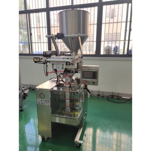 Quality Automatic Granule Food Packaging Machine for Triangle Sachet Candy 400 KG for sale