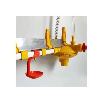 Quality Automatic Poultry Nipple Drinker Poultry Feeder Dispenser For Chicken Water for sale