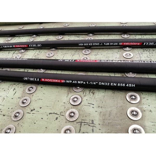 Quality Oil Resistant DN32 EN856 4SH Wire Spiral Hydraulic Hose for sale