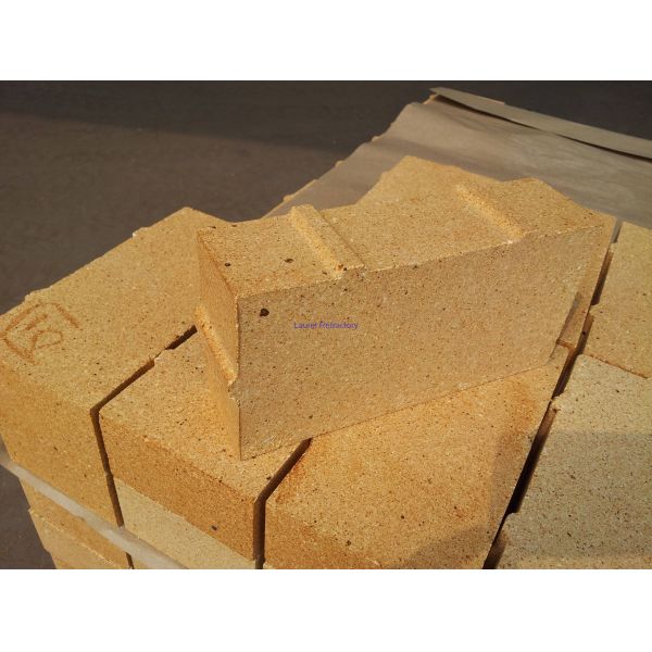Quality Heat Resistant Clay Fire Brick for Fireplace / Pizza Ovens for sale