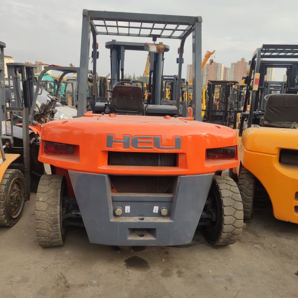 Quality Second Hand 5 Tons Forklift with Heli Isuzu Engine Rated Lifting Capacity 3 Tons for sale