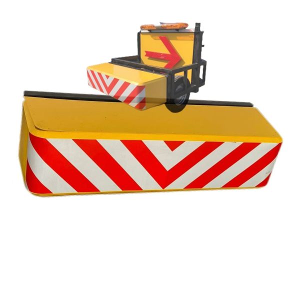 Quality 3M Reflective Film Highway Crash Attenuator Cushion Guard Type for sale