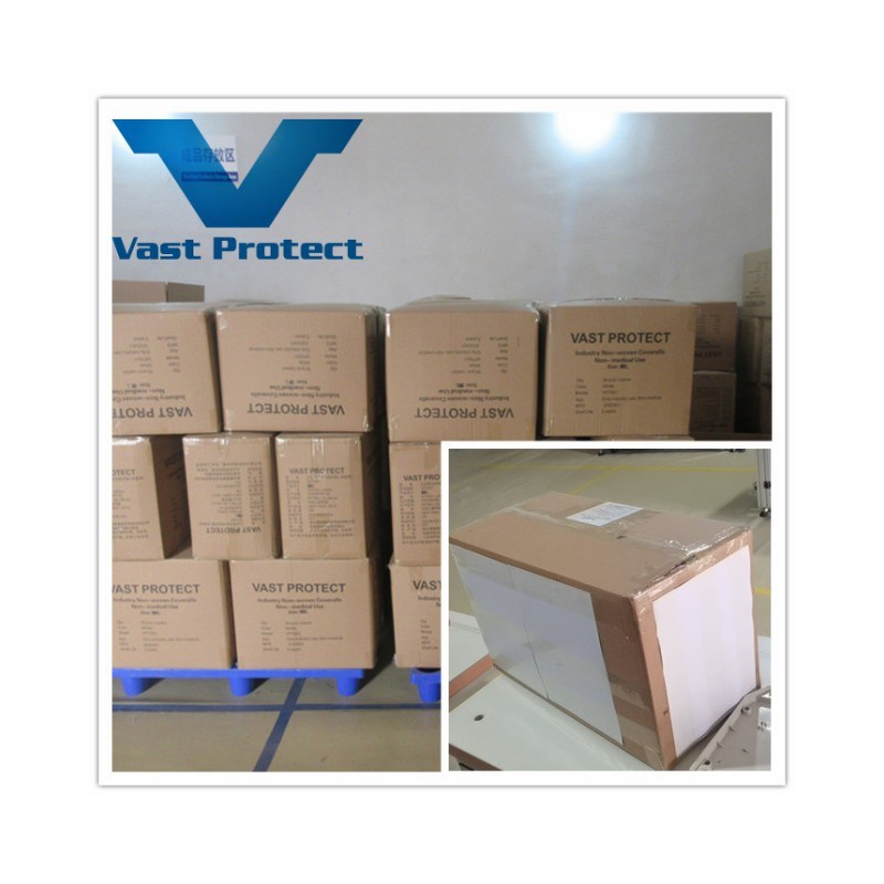 En ISO 13982 Disposable Breathable Soft Waterproof Microporous Protective Coverall