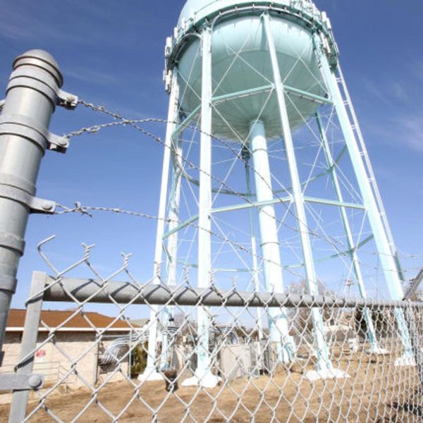 Quality Anti Corrosion 8ft Height Tower Fencing With Cyclone Wire for sale