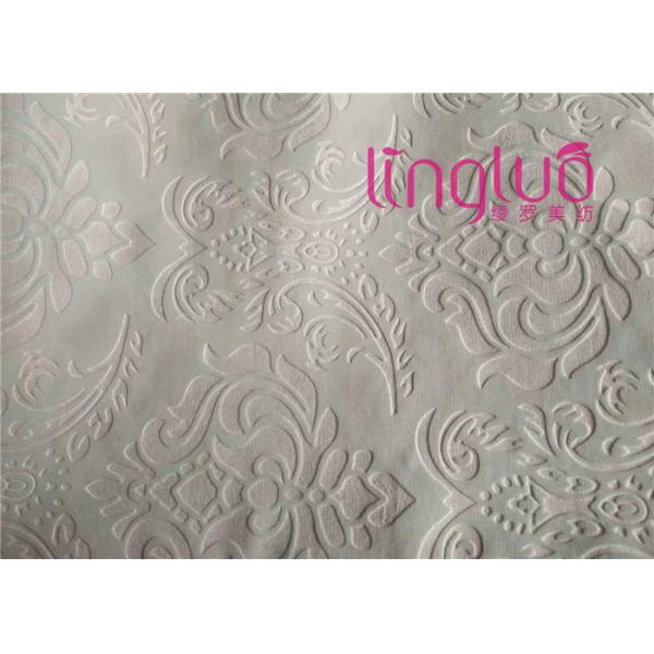 Quality Tear Resistant Jacquard Sofa Fabric Embroidered 100% Polyester for sale
