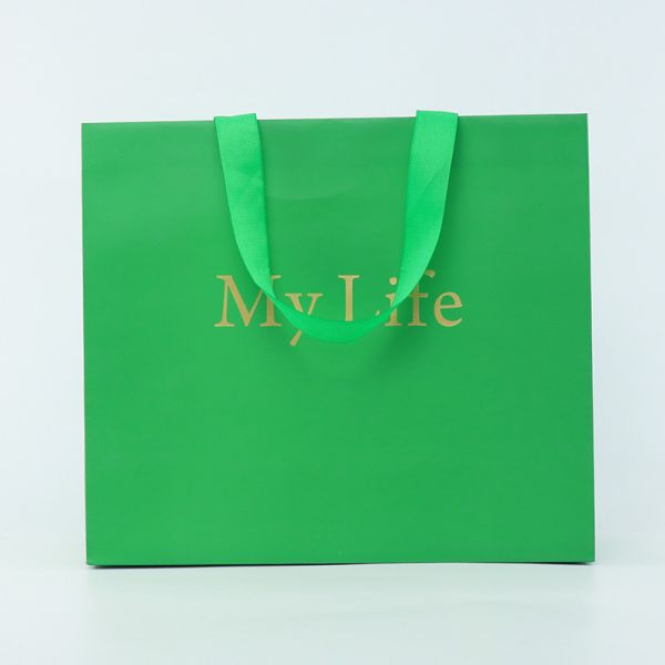 Quality Luxury Gift Custom Logo Paper Bag With Rope Handle for sale