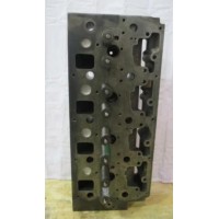 Quality Telescopic Material Handler 3114T Diesel Engine Cylinder Head 7e4213 for sale