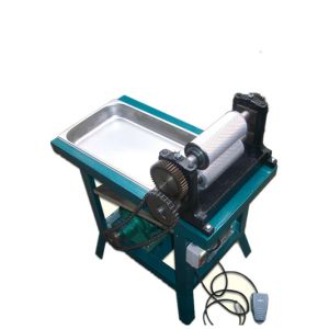 Quality Electric Beeswax Foundation Machine 220V Aluminum Alloy Beekeeping Equipment for sale