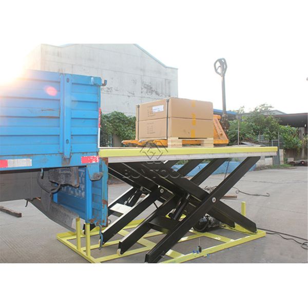 Quality 1000 Lb Mobile Scissor Lift Table With Large Platform Ladder Dock Container for sale