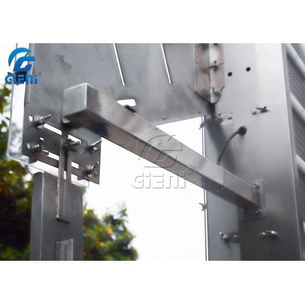 Quality 1.6KW Bottle Capping Machine 180 Bottles / Min Spindle Capper Machine for sale