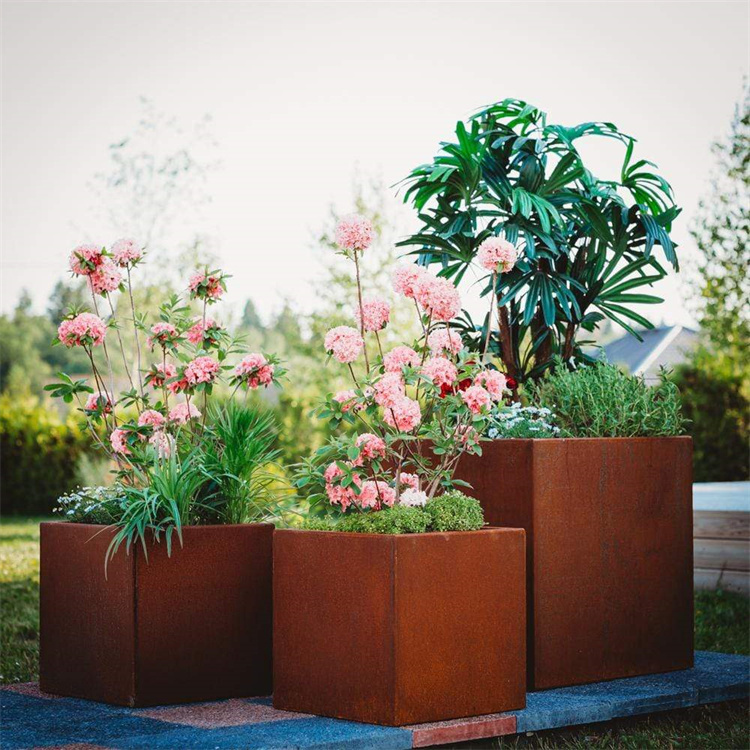 Steel Planter