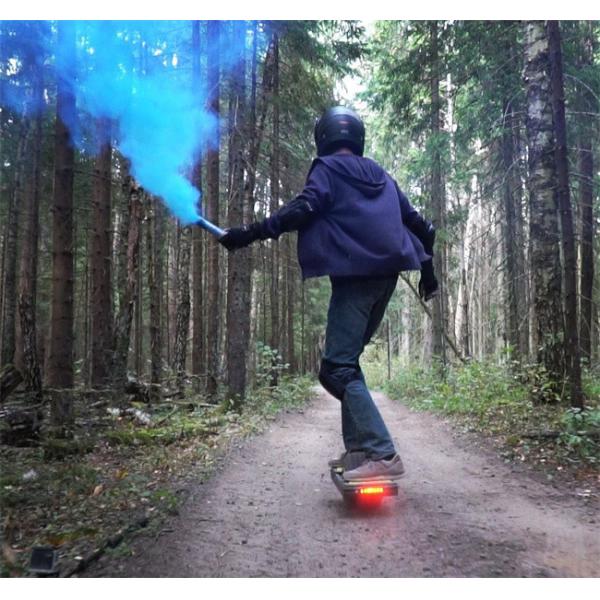 Quality Balancing 1 Wheel Powered Skateboard 18 To 25km 700W for sale