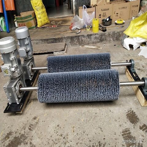 Quality Passive Rolling Brush Cleaner For Coal Mine Belt Cleaning for sale