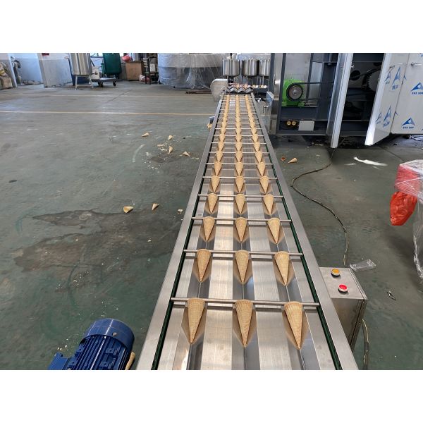 Quality SS Ice Cream Cone Making Machine 4000 - 5000 Pcs/H Capacity for sale