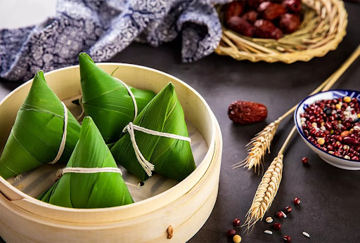 Quality Eco Friendly 33cm Fresh Bamboo Leaves For Sushi Food for sale