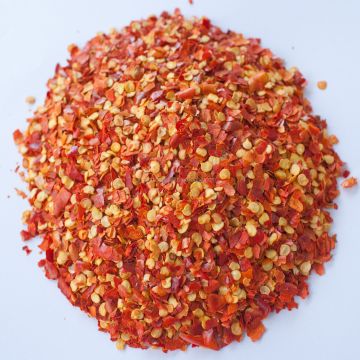 Quality Dehydrated Crushed Chilli Peppers 5mm Red Chili Flakes 8 Mesh for sale