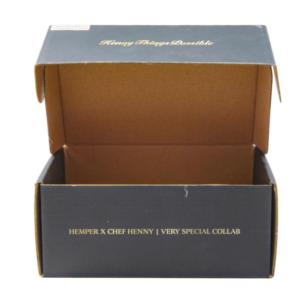Quality Recycled Varnished Hard Corrugated Paper Folding Packaging Box With Reverse for sale