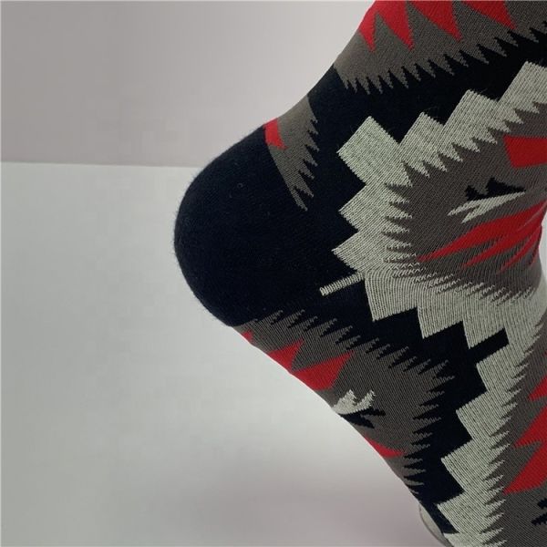 Quality Ankle Length Cycling Socks Breathable and Anti Slip with Combed Cotton Material for sale