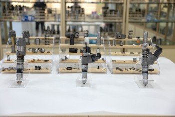 China Factory - Guangzhou cibo diesel auto part company