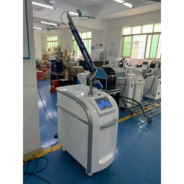 Quality Vertical Picosure Laser Beauty Machine for sale