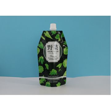 Quality Custom Made Liquid Spout Bags With 18mm Nozzle Reusable Matte Surface for sale