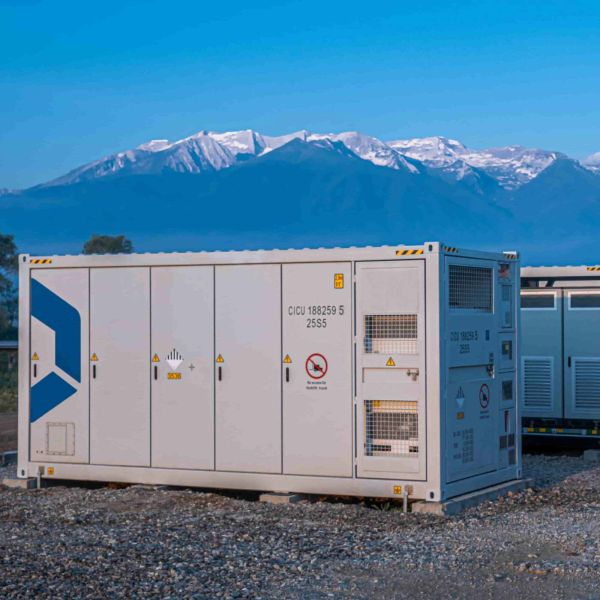 Quality 2.5MWH Battery Energy Storage System Container Solar HV Air Cooling Battery Energy Storage Solutions BESS for sale
