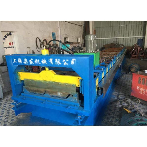 Quality Self Lock Roof Panel Roll Forming Machine , Corrugated Roofing Sheets Making for sale
