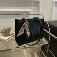 Quality Arming Disarming Zipper Hasp Closure Small Used Handbags for Women's Fashion for sale