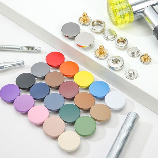 Quality Decorative Accessories  Round Press Zinc Alloy Custom Metal Snap Buttons For Clothes for sale