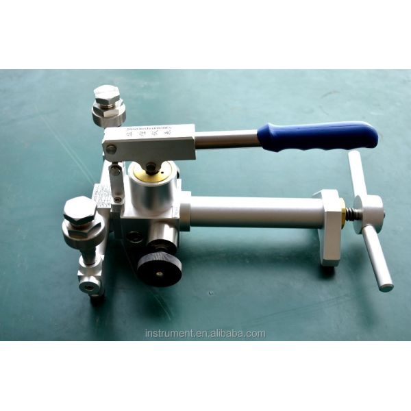 Quality Customized and Versatile HS703 Pressure Gauge Calibration Hand Pump -0.95-60 bar for sale