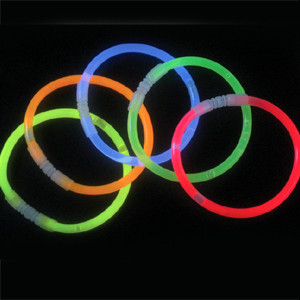 Quality Multi Colored 8 Inch Glow Stick Bracelets for Year Party Decoration from PE for sale