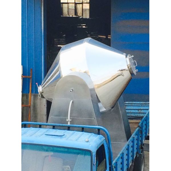 Quality Customized Double Cone Vacuum Dryer Energy Saving Precise Temperature Control for sale
