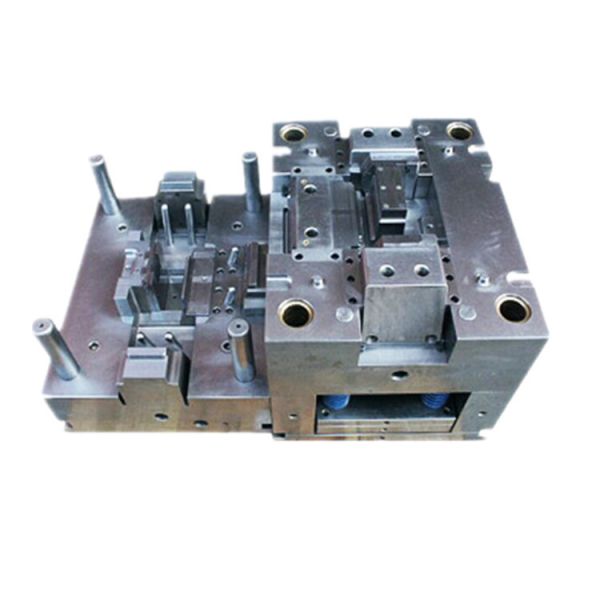 Quality Professioanl OEM Customize Precision Injection Plastic Mold For Auto Part Product for sale