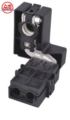 Quality Customized Two Ways Automotive Fuse Box PA Material TS16949 Certification for sale