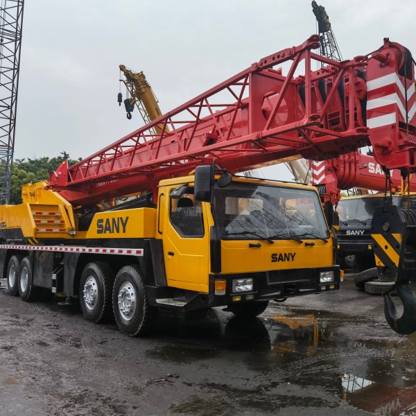 Quality Perfect 50 ton lifting capacity truck crane with original hydraulic pump and cylinder for sale