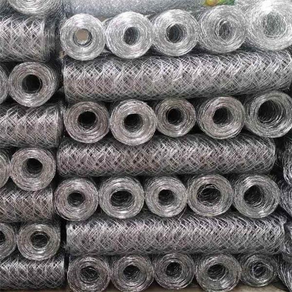 Quality 1/2 inch 1m Chicken Wire Mesh Roll Hot Dipped Galvanized Hexagonal Wire Mesh for sale