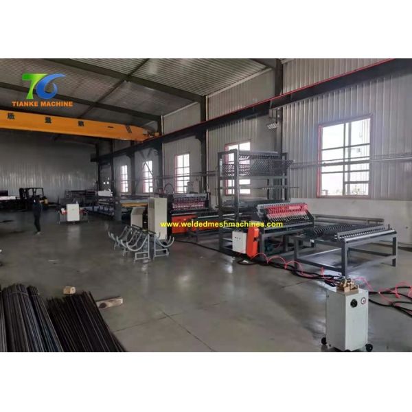 Quality 4mm Steel Fence Mesh Welding Machine 2000mm Width Fencing Net Making Machine for sale